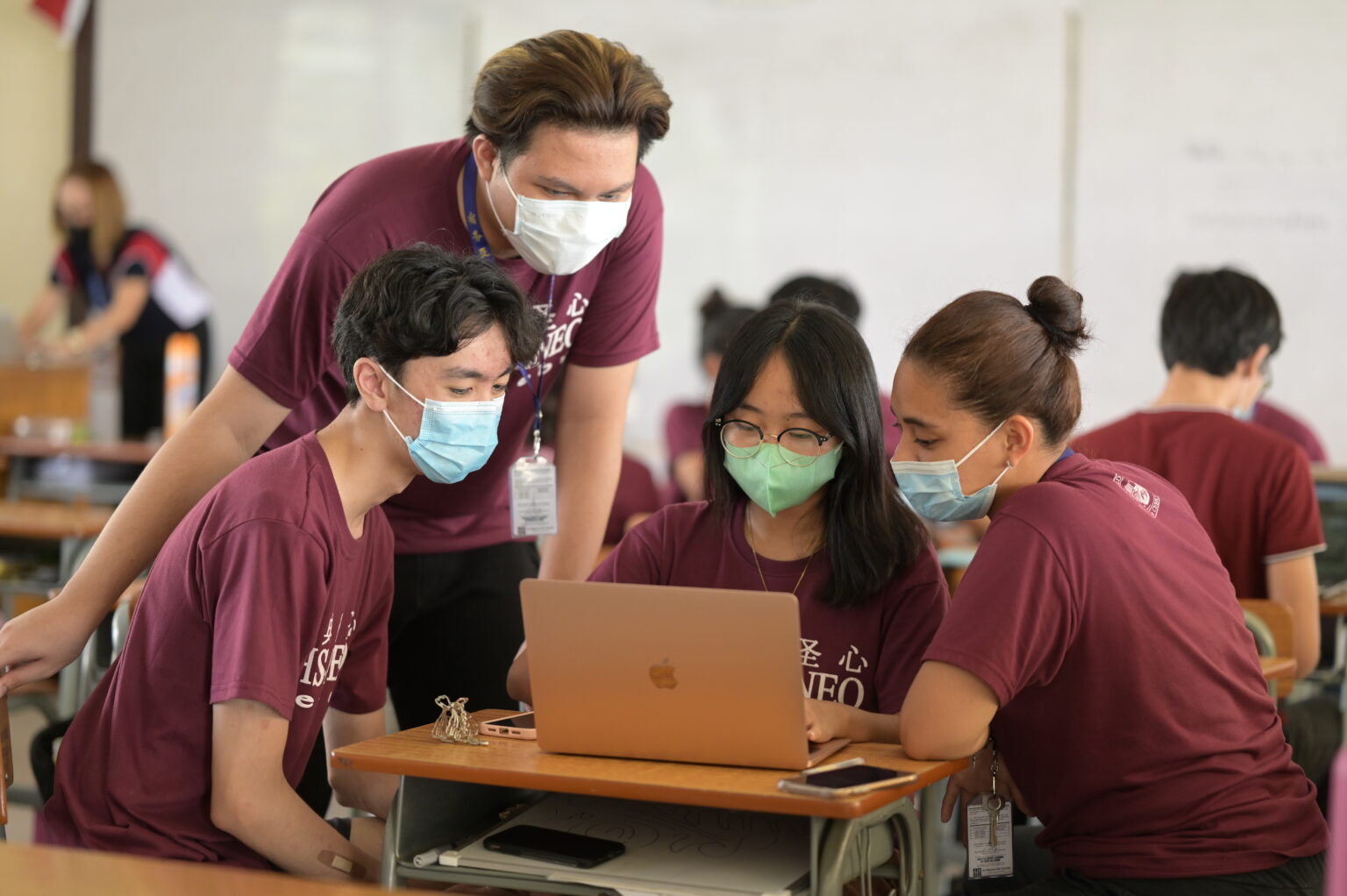 HUMSS Strand - Sacred Heart School - Ateneo de Cebu